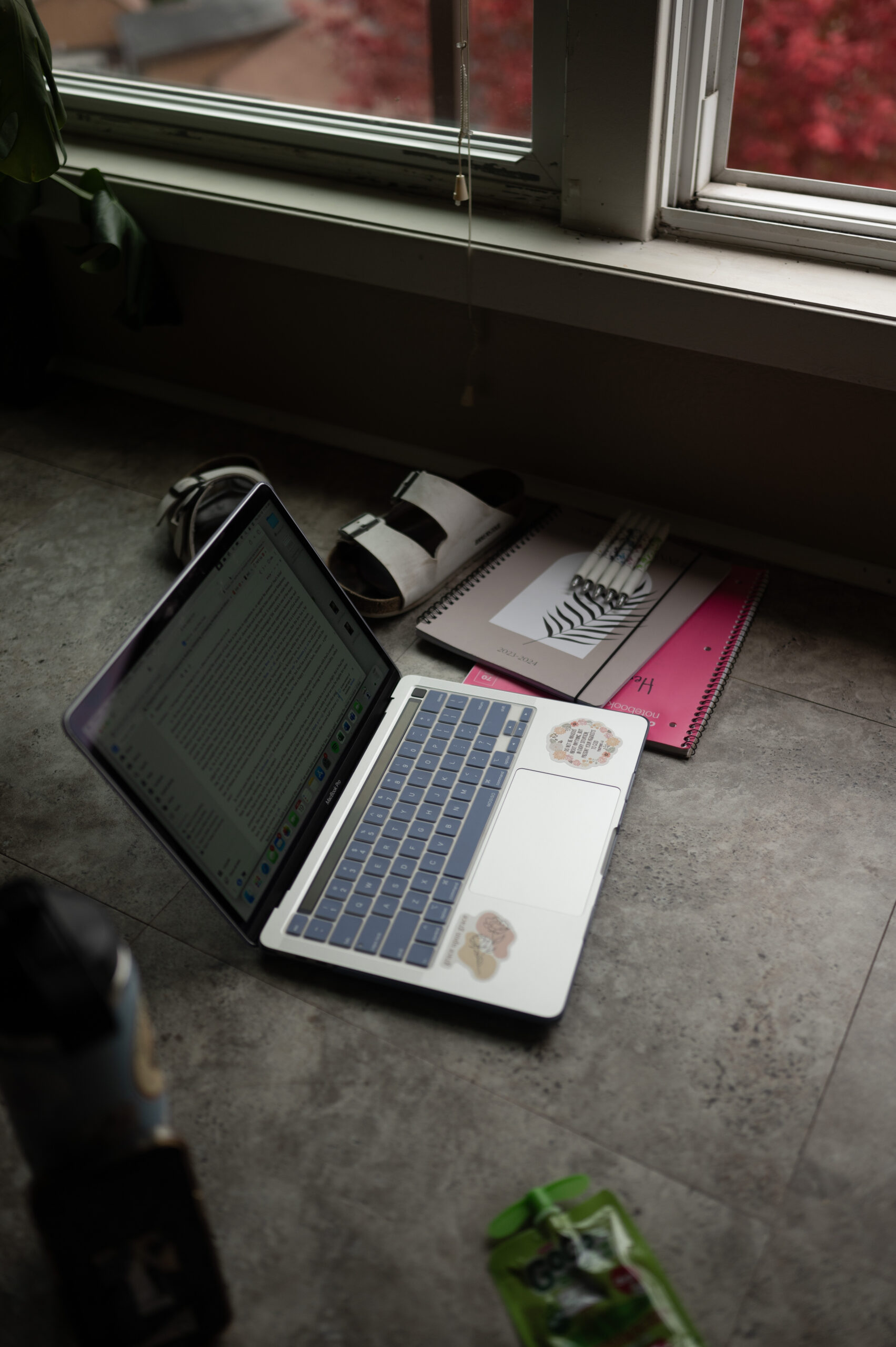 Bible College Dorm Packing List (40+ items!) - Ethnos360 Bible Institute